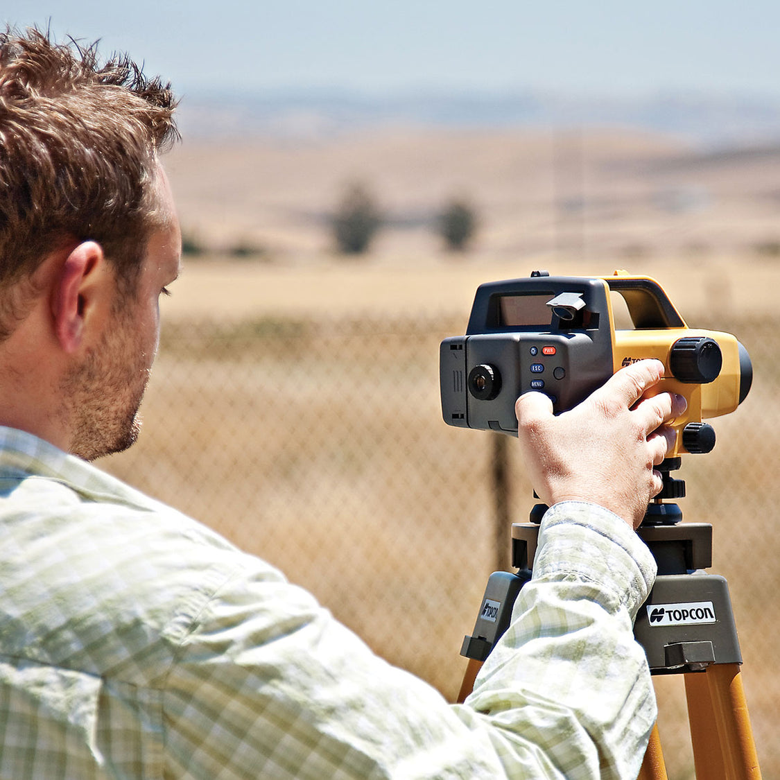 Topcon DL-500 Series Digital Level – One Point Survey Equipment Ltd